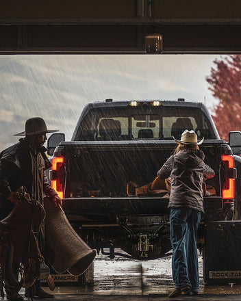 Heavy-Duty, Hard Tonneau Covers | DiamondBack Switchback Truck Cover ...